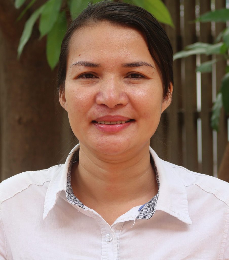 Mrs. PEOU Chenda – Youth Star Cambodia
